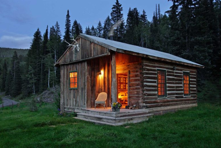 Cabins - Dunton Destinations