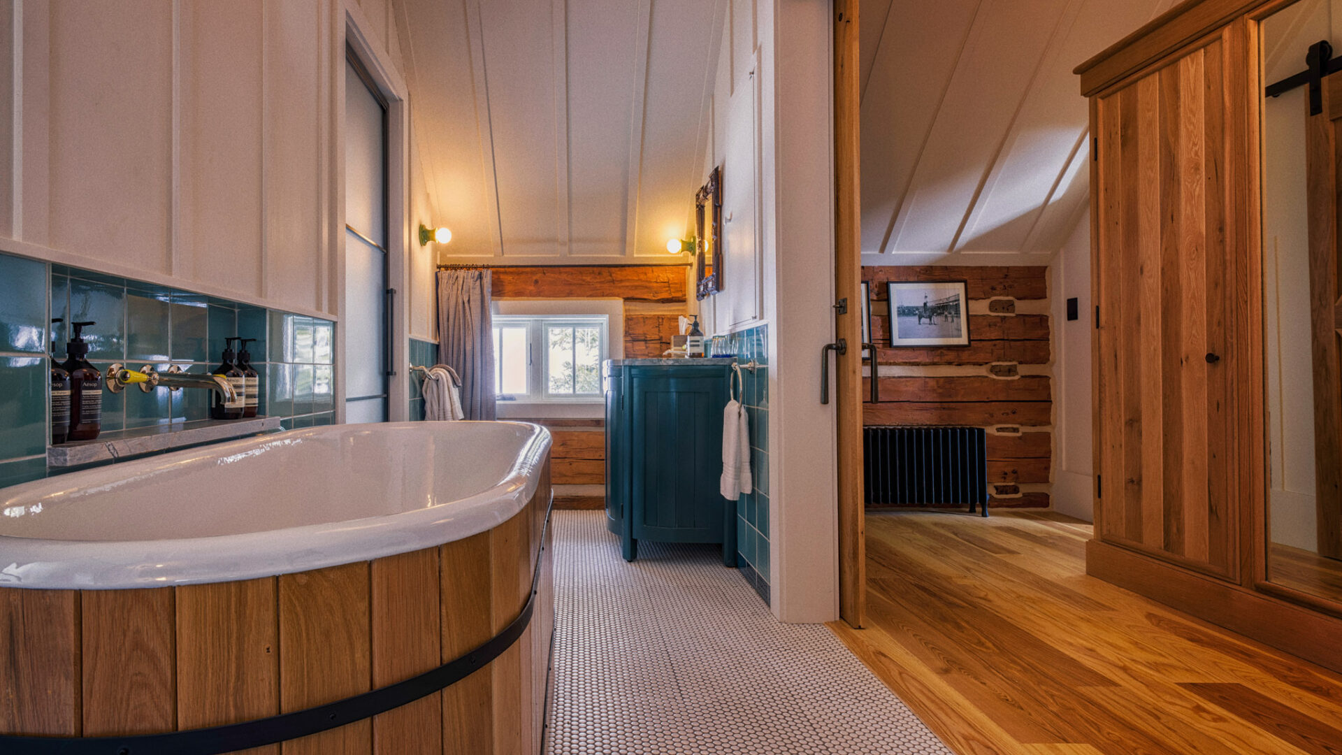Cabins - Dunton Destinations