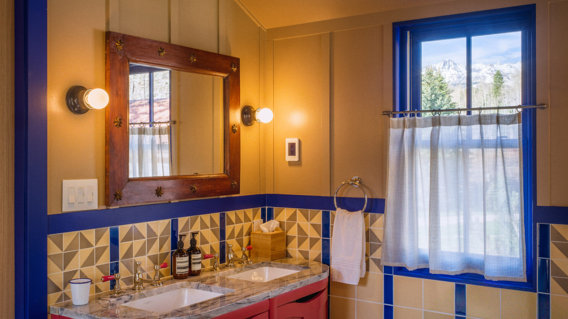 Cabins - Dunton Destinations