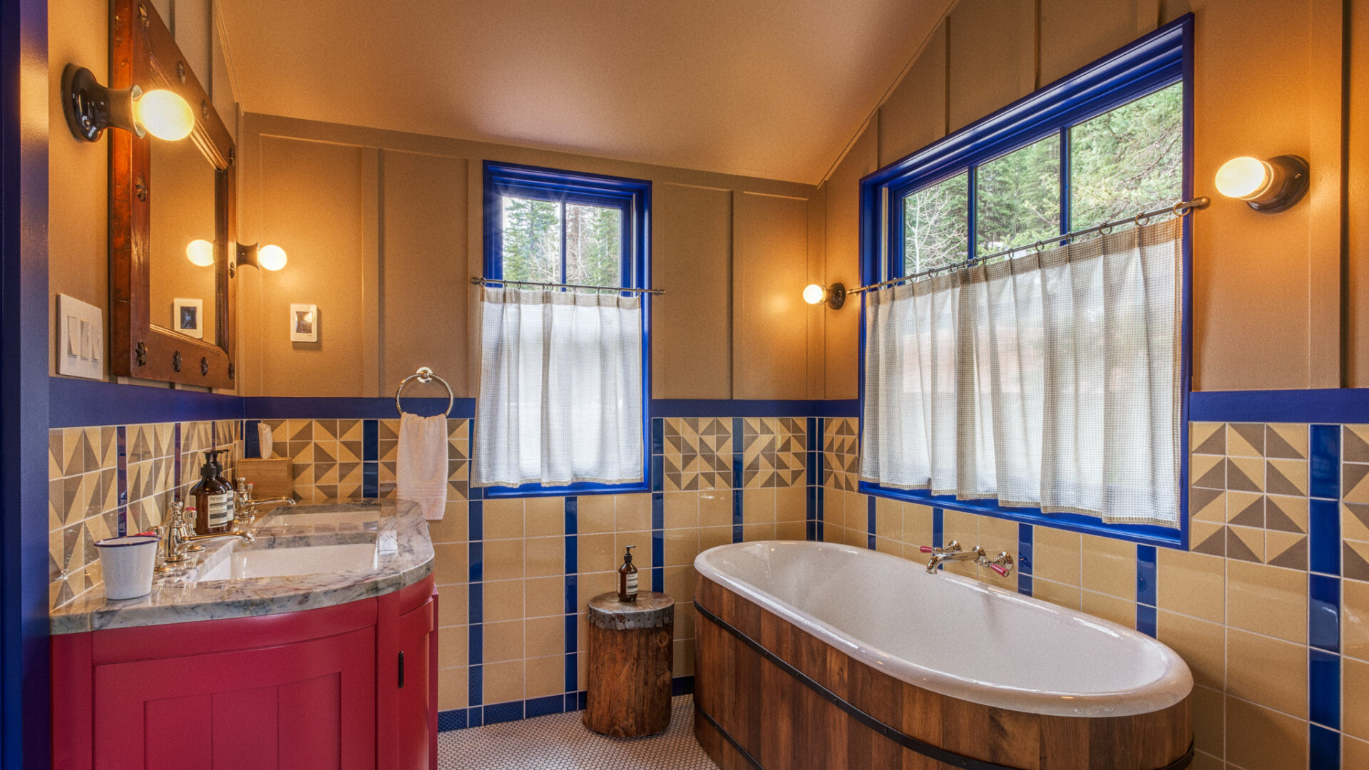 Cabins - Dunton Destinations